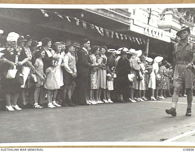 PERTH, AUSTRALIA. 1943-03-24. SCENE DURING THE MARCH THROUGH THE CITY ...