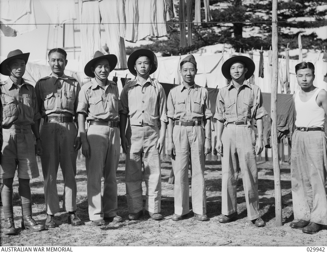 PERTH, AUSTRALIA. 1943-03-30. LAUNDRYMEN OF THE CHINESE LABOUR CORPS AT ...