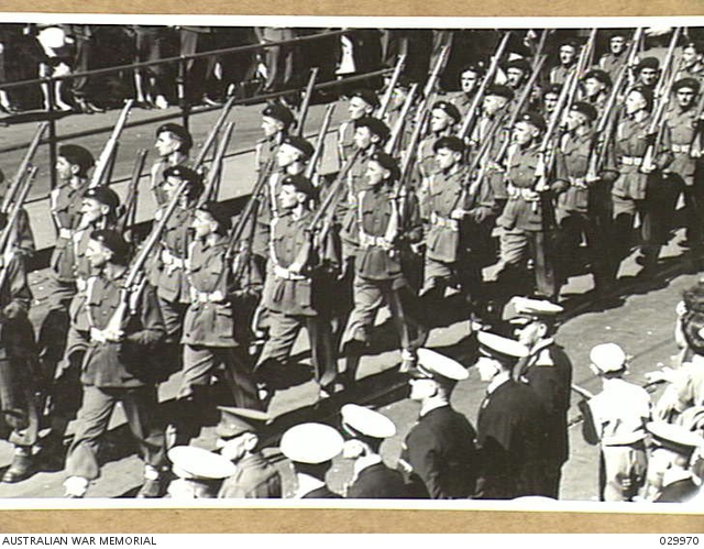 MELBOURNE, AUSTRALIA. 1943-03-31. CLOSE-UP OF MEMBERS OF THE 9TH ...