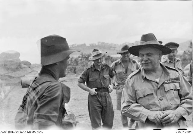 VX1 General Sir Thomas Blamey, GBE, KCB, CMG, DSO (right), Commanding ...