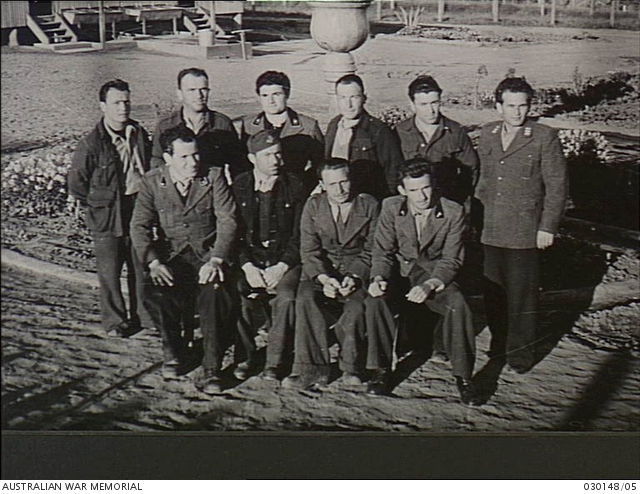 Cowra, NSW. 16 September 1943. Group of Italian prisoners of war (POW ...