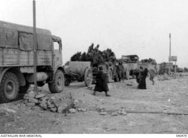 WESTERN DESERT, LIBYA. 1942-07. A PRINT FROM A 35 MILLIMETRE FILM TAKEN ...