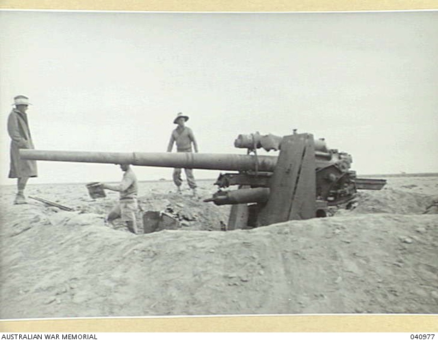El Aqqaqir, Libya. 1942-11. A German 88mm Flak 36 gun which had been ...