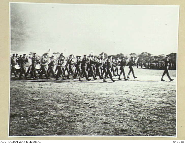 BALCOMBE, MT MARTHA AREA, VICTORIA, 1943. MEMBERS OF THE 1ST UNITED ...