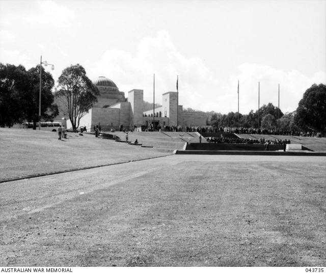 AUSTRALIAN WAR MEMORIAL, CANBERRA, ACT, 1976-09-15. A VIEW OF THE ...