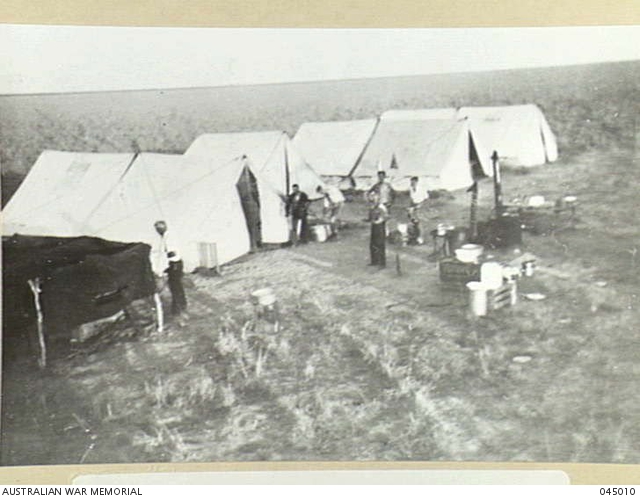 A TEMPORARY CAMP AT STURT PLAINS, NORTHERN TERRITORY, IN 1941. THE CAMP ...
