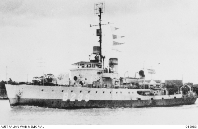 BATHURST CLASS MINESWEEPER CORVETTE HMAS CAIRNS. CAIRNS WAS BUILT BY ...