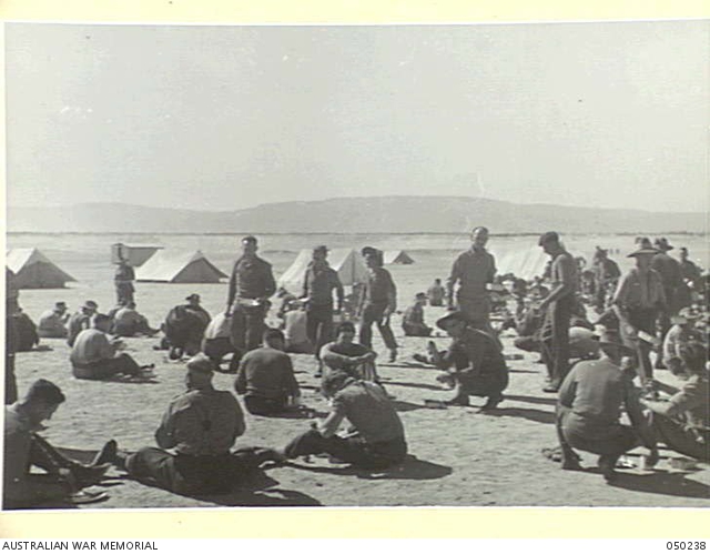 EL SHATT, SUEZ, EGYPT. 1943-01. RETURN OF THE 9TH AUSTRALIAN DIVISION ...
