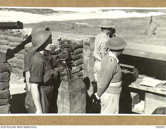 BUCKLAND, WA. 1943-04-19. PERSONNEL OF FREMANTLE ANTI-AIRCRAFT GROUP IN ...