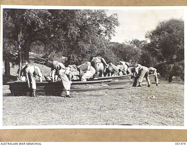 POINT WALTER, WA. 1943-04-16. ASSEMBLING ASSAULT BOATS DURING COMBINED ...