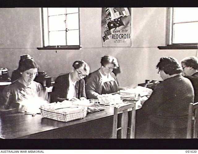 MELBOURNE, VIC. 1943-05-11. THIS PHOTOGRAPH SHOWS A GROUP OF VOLUNTARY ...