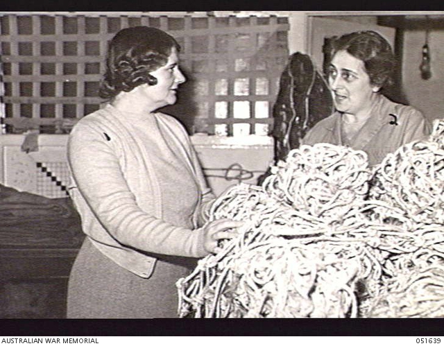 MELBOURNE, VIC. 1943-05-12. MRS R. T. A. MCDONALD (LEFT) AND MRS C ...