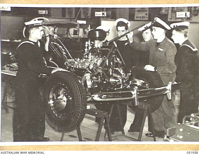 MELBOURNE, VIC. 1943-05-21. THE MOTOR VEHICLE TRADE TRAINING CENTRE HAS ...