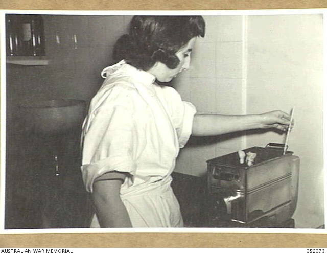 MELBOURNE, VIC. 1943-05-25. BLOOD TESTING AND GROUPING SECTION OF THE ...