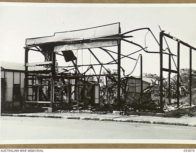 FORTRESS COMMAND, DARWIN, NT. 1943-06-28. THE THIRD JAPANESE AIR RAID ...