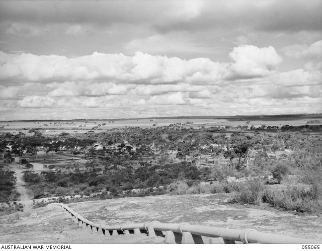 MERREDIN, WA. 1943-07-05. ELEVATED VIEW OF THE 2/1ST AUSTRALIAN GENERAL ...