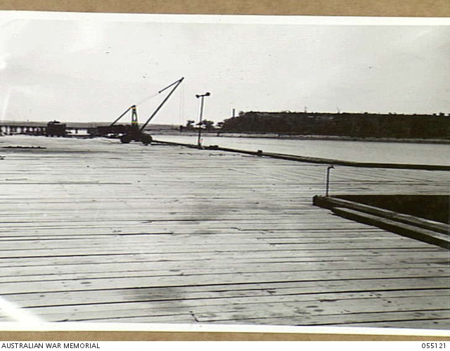 DARWIN, NT. 1943-08-08. ALMOST COMPLETED NEW JETTY BUILT TO REPLACE ONE ...