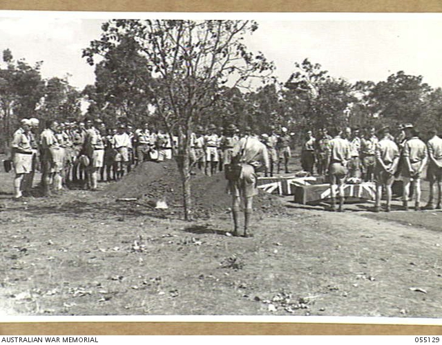 DARWIN, NT. 1943-08-08. FUNERAL OF GEORGE DEW AND 2ND ENGINEER HAROLD ...