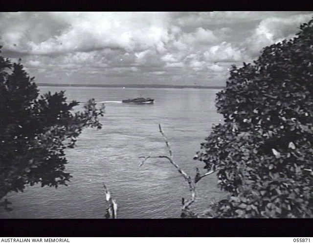 DARWIN, NT. 1943-08-11. NAVAL PATROL VESSEL PASSING EMERY POINT ...