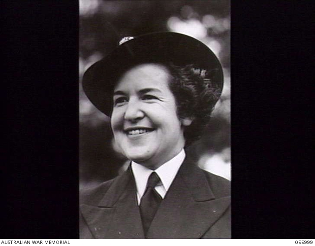 Portrait of Third Officer WRANS Elizabeth Barclay Young (later married ...