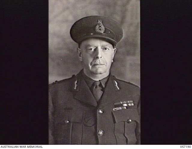 PORT MORESBY, NEW GUINEA. 1943-08-29. PORTRAIT OF VX2 MAJOR GENERAL S ...