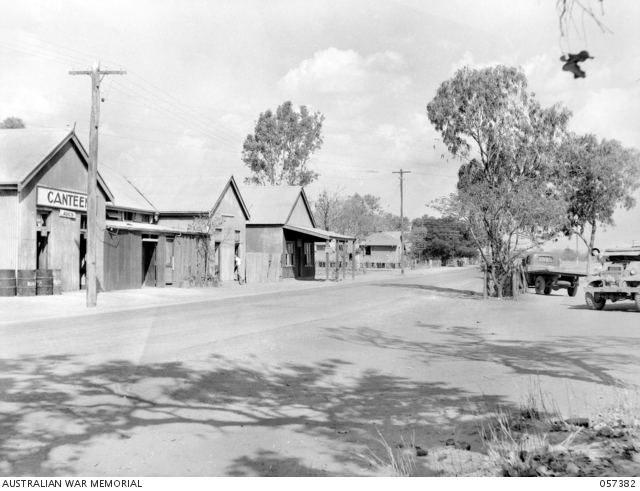 KATHERINE, NT. 1943-09-22. THE MAIN NORTHERN AUSTRALIAN ROAD RUNNING ...