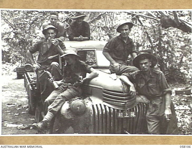 FINSCHHAFEN, NEW GUINEA, 1943-10-02. SIGNALLERS OF THE 9TH AUSTRALIAN ...