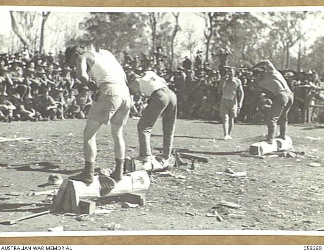 WONDECLA, QLD. 1943-10-09. THE WOOD CHOPPING EVENT IN PROGRESS AT THE ...