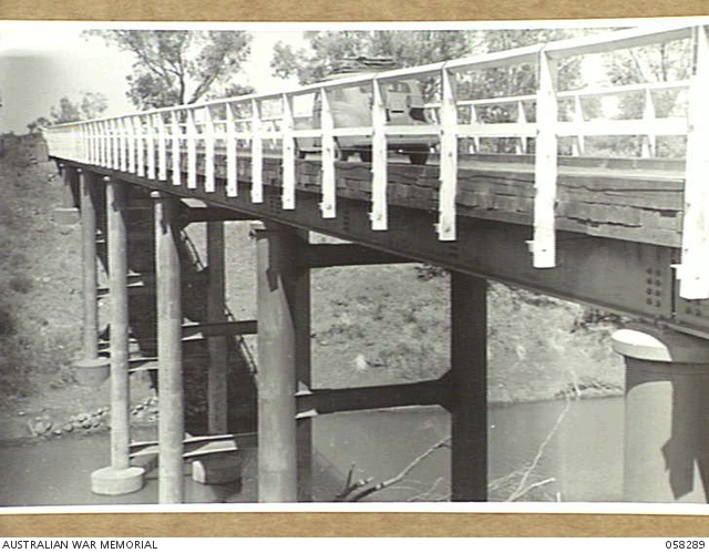 PIPPINGARRA, WA. 1943-10-02. THE ASHBURTON BRIDGE IN THE MINDEROO AREA ...