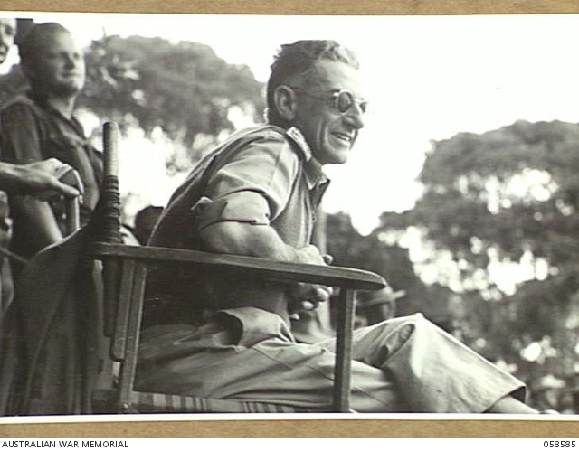 LAKE EACHAM, QLD. 1943-10-08. VX17 MAJOR GENERAL JACK E.S. STEVENS DSO ...