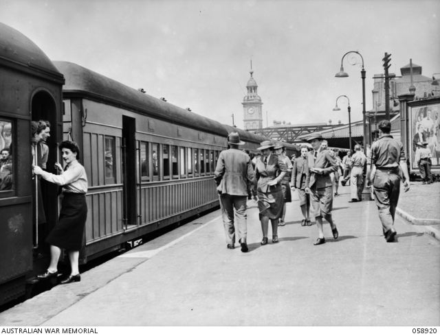 NEWCASTLE, NSW. C. 1943-10-30. TROOPS AND NURSES ON THE MELBOURNE TO ...
