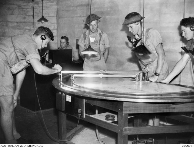 MORETON ISLAND, QLD. 1943-11-13. THE FORT COWAN PLOTTING ROOM OF THE ...