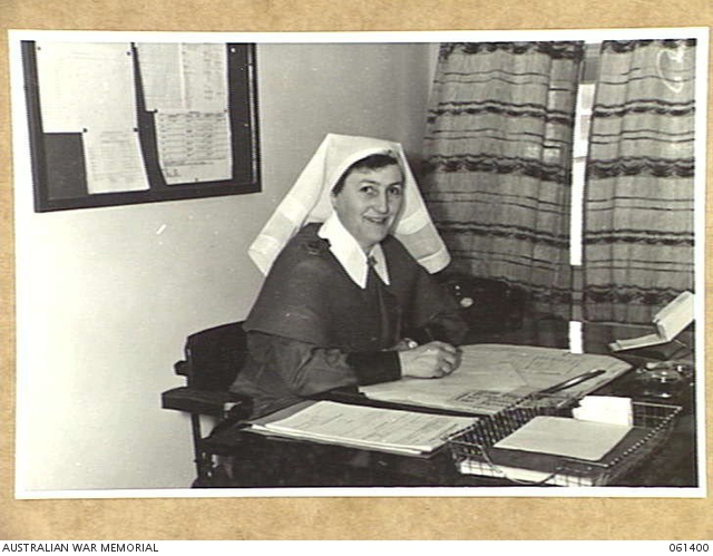HOLLYWOOD, WA. 1943-12-07. SFX23897 MATRON G. G. MORPHETT OF THE 110TH ...