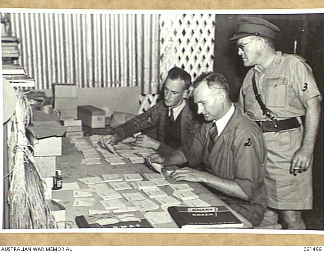 SYDNEY, NSW. 1943-12-10. MR J. CRONIN (3) AND MR A. GILLEN (2) OFFICERS ...