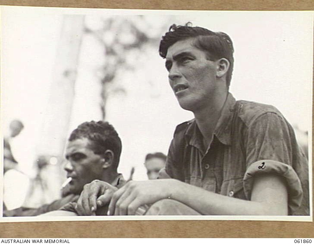 KOKODA TRAIL, NEW GUINEA. 1943-12-19. NX98280 PRIVATE J. RYAN (1) AND ...