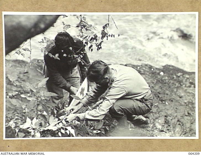 FINISTERRE RANGES, NEW GUINEA. 1944-01-19/20. NX169486 CAPTAIN J ...