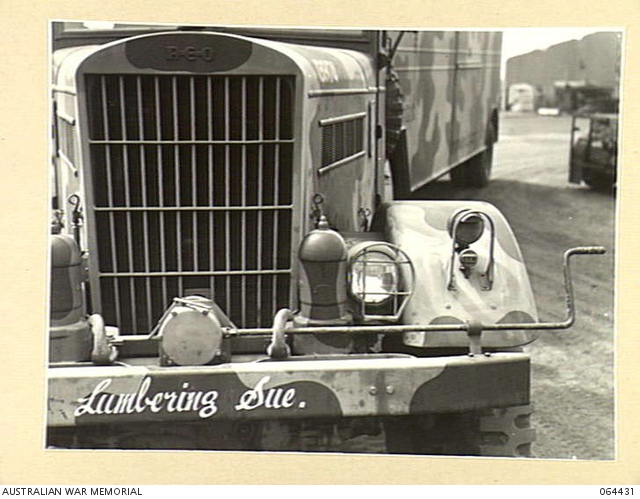 SYDNEY, NEW SOUTH WALES, AUSTRALIA. 1944-02-17. FRONT OF THE RED PRIME ...