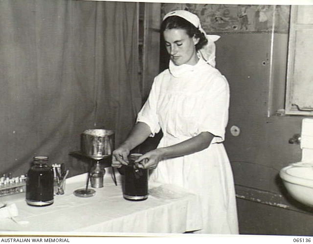SYDNEY, NSW. 1944-03-22. AAMWS NURSING SISTER NFX148388 PRIVATE W ...