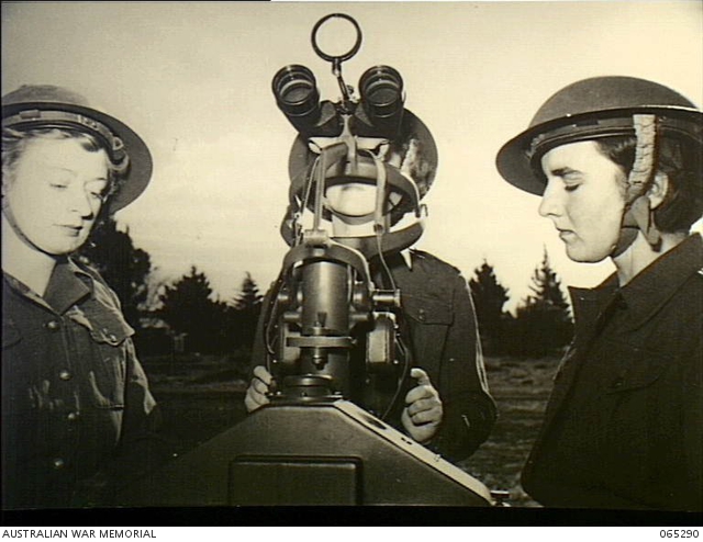 SUNSHINE, VIC. 1944-03-29. AUSTRALIAN WOMEN'S ARMY SERVICE (AWAS ...