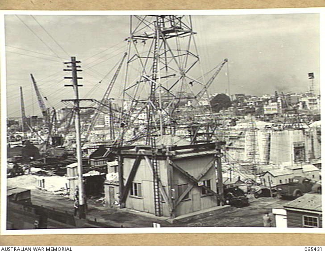 SYDNEY, NSW. 1944-03-27. GENERAL VIEW OF THE ENTRANCE OF THE CAPTAIN ...
