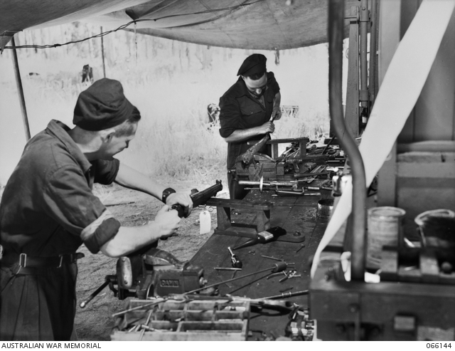 WONGABEL AREA, QLD. 1944-05-05. NX55131 SERGEANT L.F. POMEROY, LEFT (1 ...