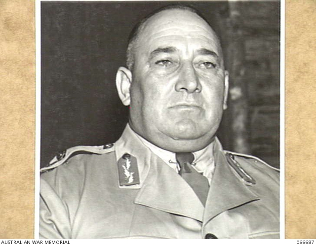 RAVENSHOE, QUEENSLAND, AUSTRALIA. 1944-05-30. NX7 MAJOR GENERAL G.F ...