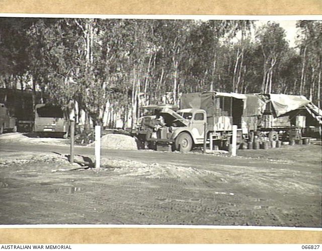 BANDIANA, VICTORIA, AUSTRALIA. 1944-05-26. TRANSPORT LINES OF THE 1ST ...