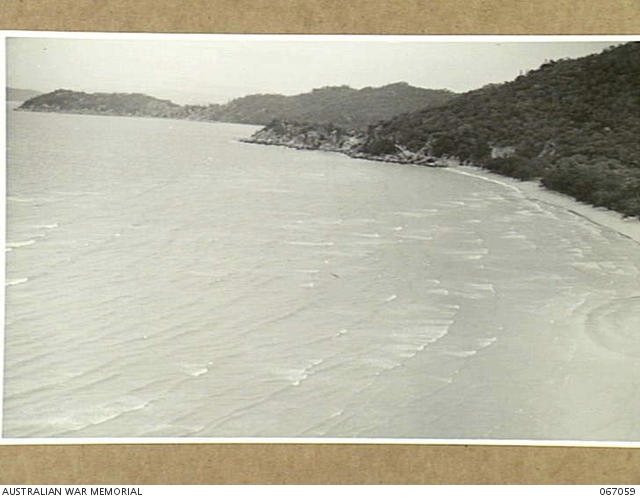 MAGNETIC ISLAND, QLD. 1944-06-23. A VIEW OF JEFFERY BAY AND THE ...