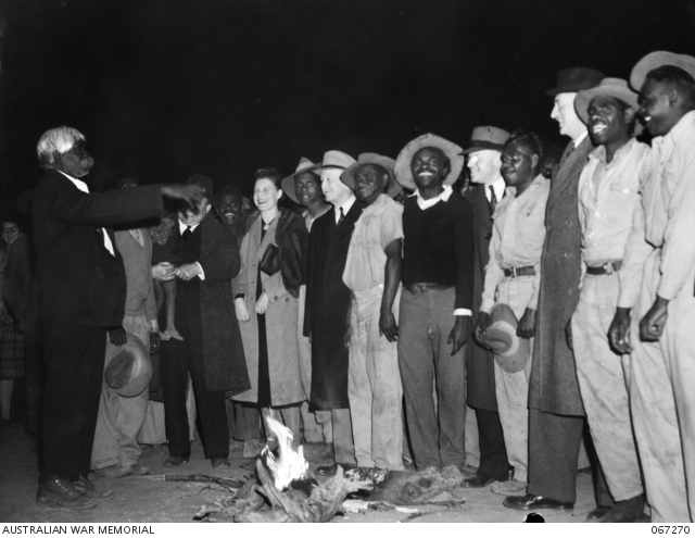 ALICE SPRINGS, NT. 1944-06-29. DR. EDITH SUMMERSKILL (1), A WOMAN ...