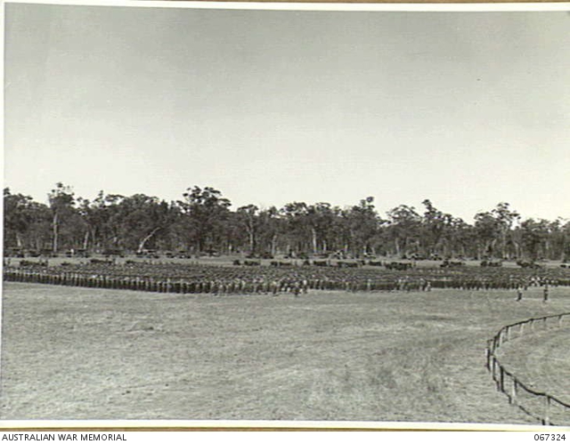 MOUNT GARNET, QUEENSLAND, AUSTRALIA. 1944-07-14. THE 9TH DIVISION LINED ...