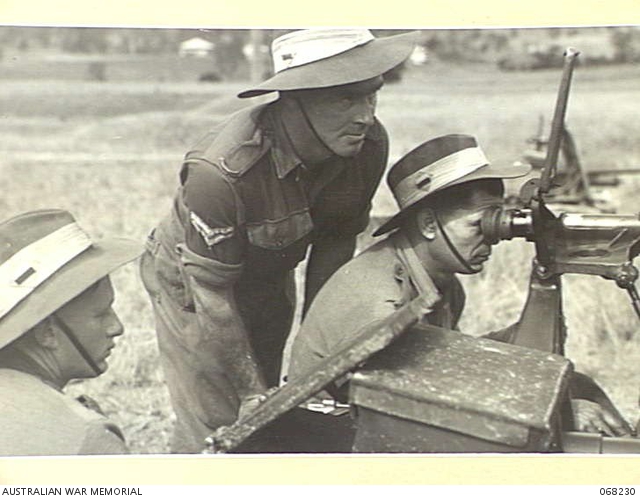 STRATHPINE, QLD. 1944-07-27. TROOPS OF NO. 4 PLATOON, HEADQUARTERS ...