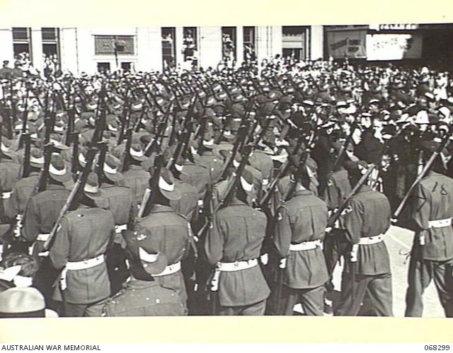 BRISBANE, QUEENSLAND, AUSTRALIA. 1944-08-08. TROOPS OF THE 2/27TH ...