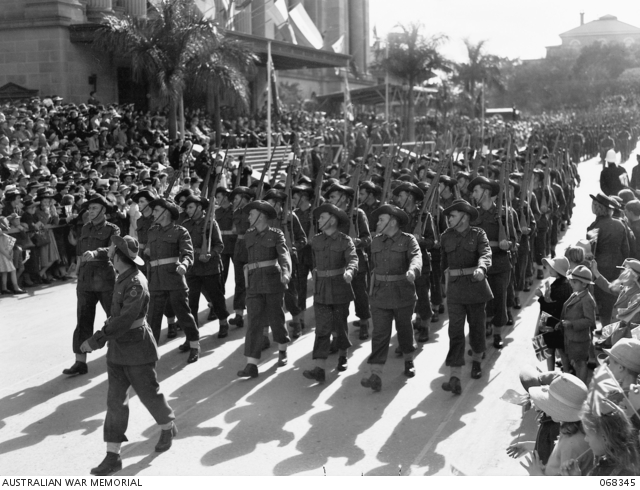 BRISBANE, QUEENSLAND, AUSTRALIA. 1944-08-08. MEMBERS OF HEADQUARTERS ...
