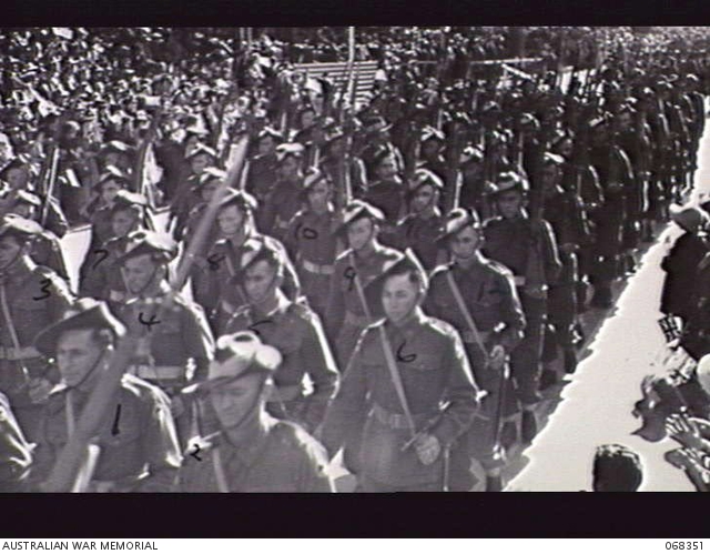BRISBANE, QLD. 1944-08-08. MEMBERS OF "D" COMPANY, 2/25TH INFANTRY ...